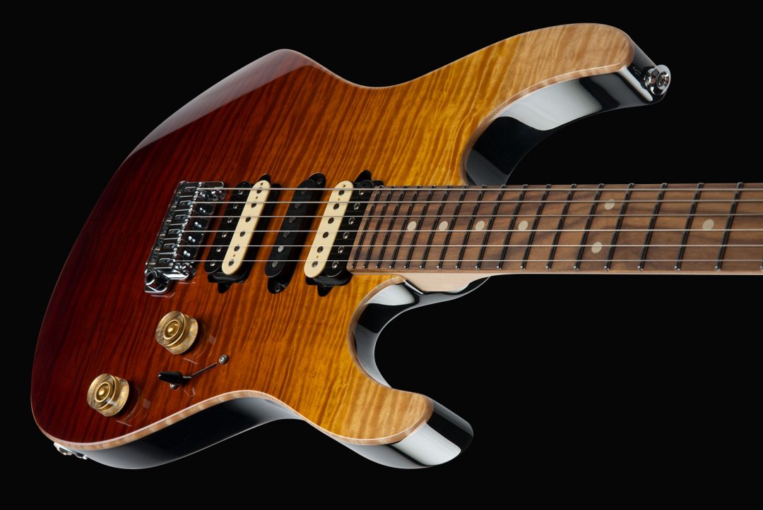 Modern Plus Curly | Suhr.com